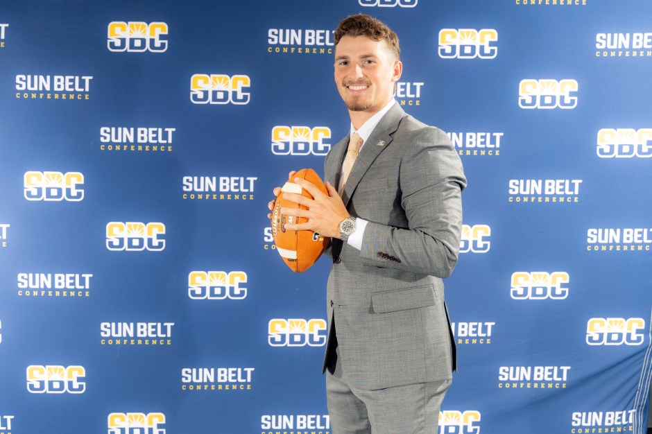 Who’s Behind Center in the Sun Belt for 2025? – Howlraiser